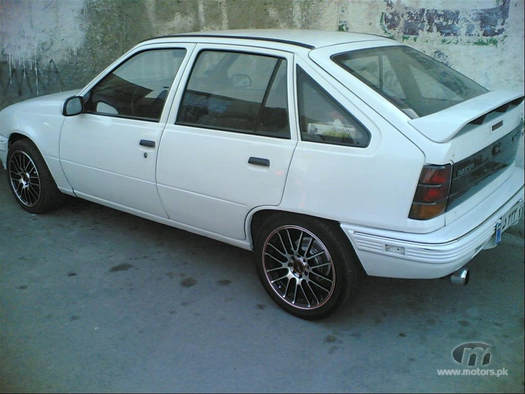 Daewoo Racer | Motors.pk