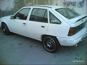 Daewoo Racer | Motors.pk