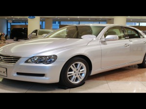 Toyota Mark X Silver | Motors.pk