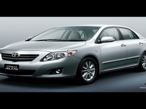 Toyota Corolla Altis 1.6 Front Side | Motors.pk